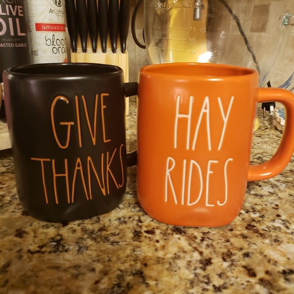 Rae Dunn | Dining | Rae Dunn Fall Mug Set | Poshmark